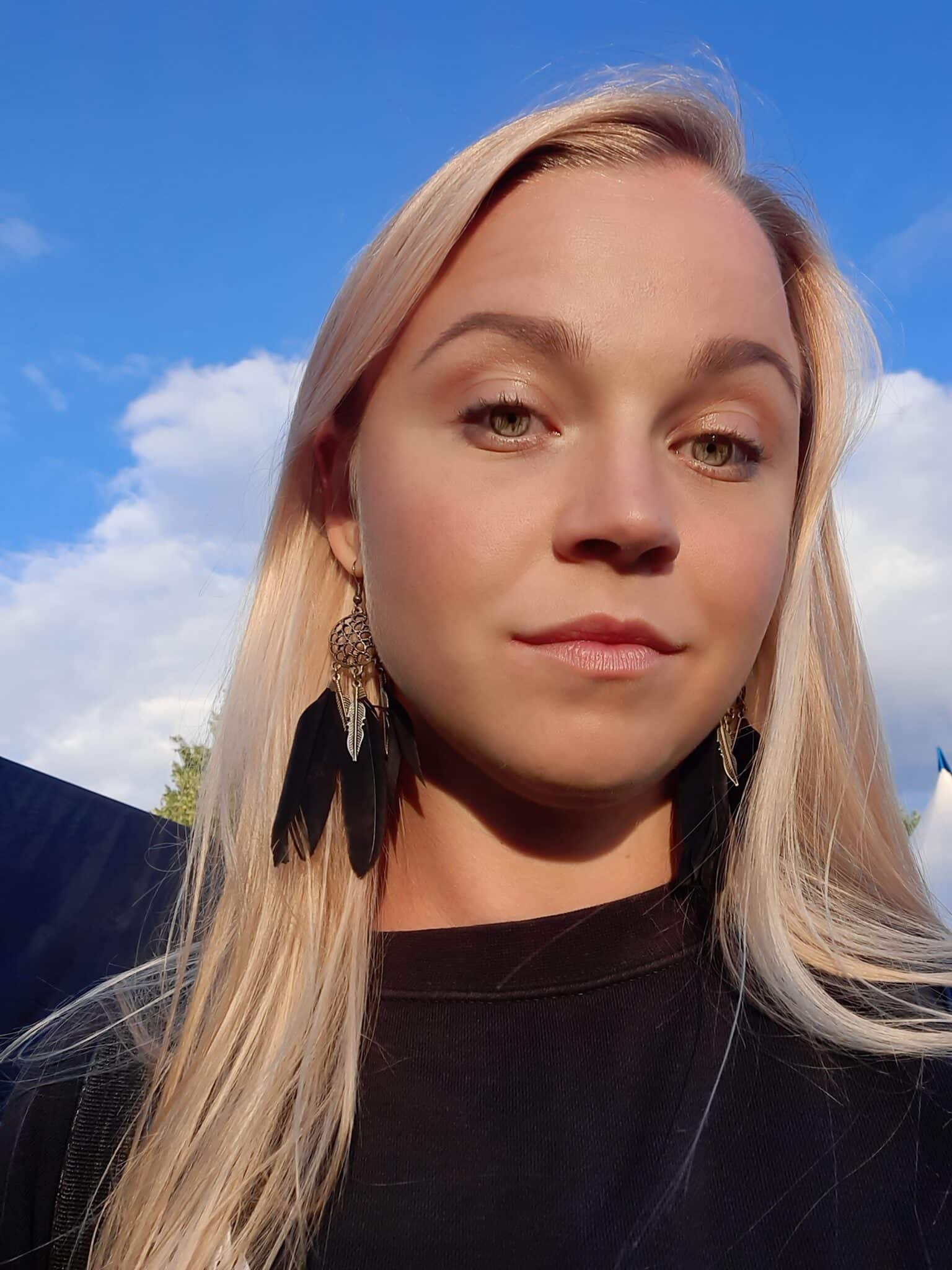 Työntekijät esittäytyvät: Muistiohjaaja Eliise - Muistiliitto